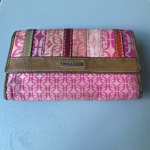Fossil | Bags | Fossil Monogram Logo Canvas Trifold Wallet Pinkbrown ...